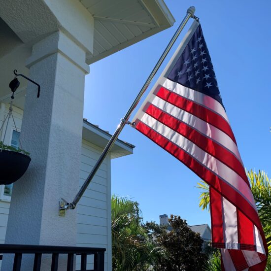 The Plantation Home/Dock Flag Pole – Dock Appeal